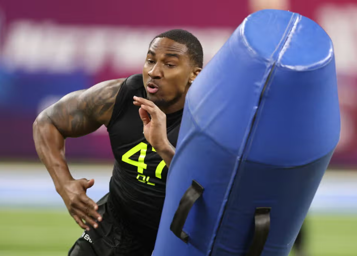 Dallas Cowboys Issue Final Contract Ultimatum to Round 2 Pick After ...