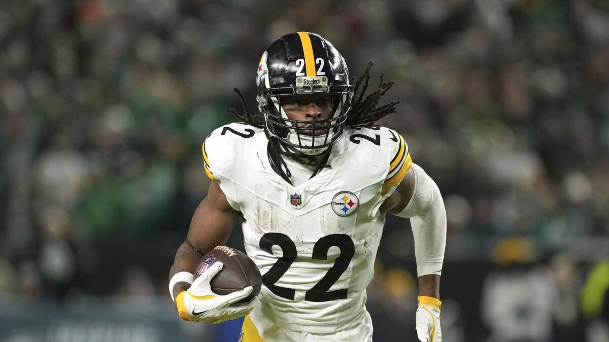 Steelers to Cut Former 1st-Round RB, Handing Backfield to Jaylen Warren