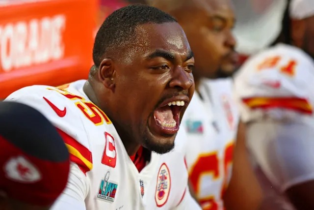 Chiefs’ Chris Jones Blasts Eagles’ Tush Push as “Garbage,” Sends Warning to Jalen Hurts