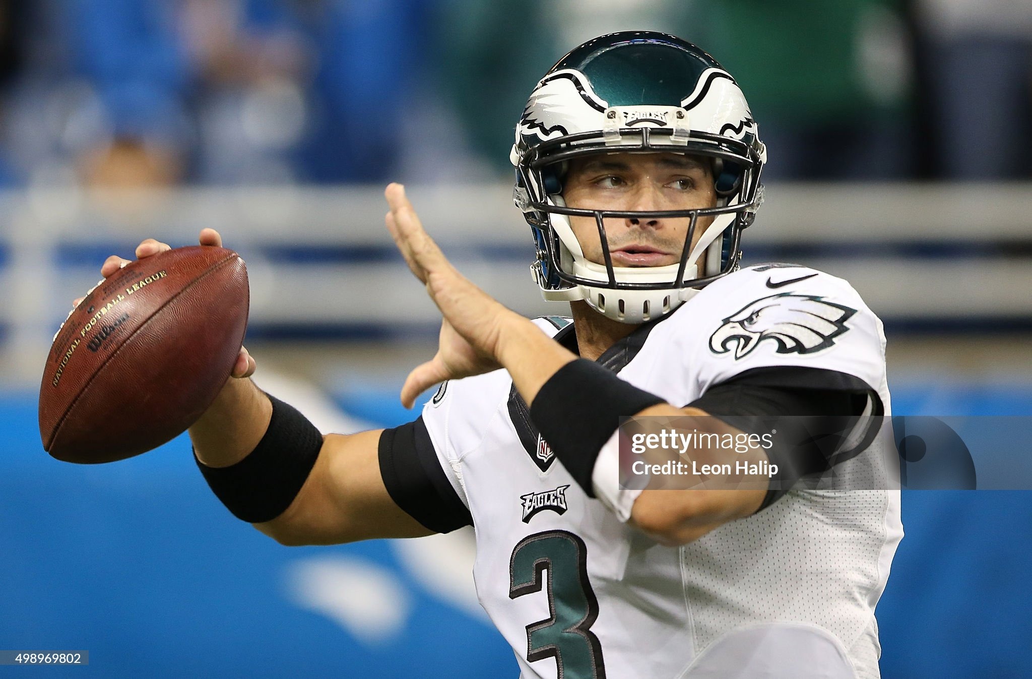 Former Eagles Star QB on Life Support After Being Stabbed in Indianapolis