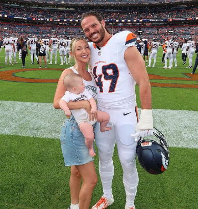 Broncos Community Heartbroken as Alex Singleton Reveals His Wife Is ...