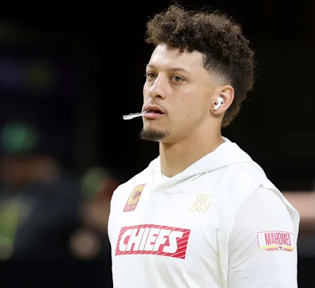 $212 Million QB Emerges as Shock Patrick Mahomes Replacement Option for ...