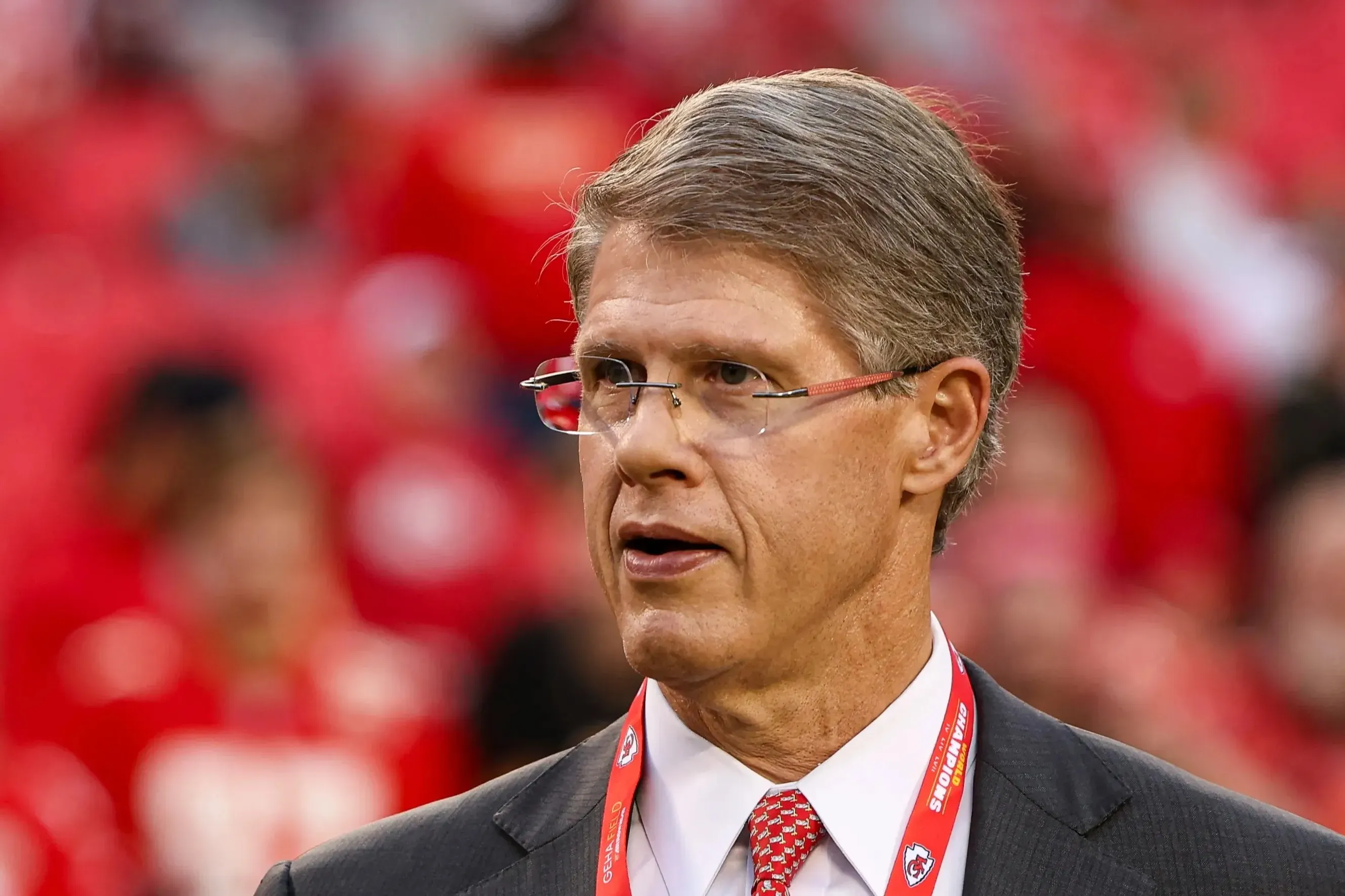 Chiefs Owner Clark Hunt Issues Ultimatum to Cal McNair After Outrage ...