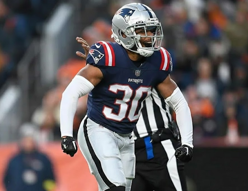 Former Super Bowl Champion Turns Down 9 Teams Just One Day After ...