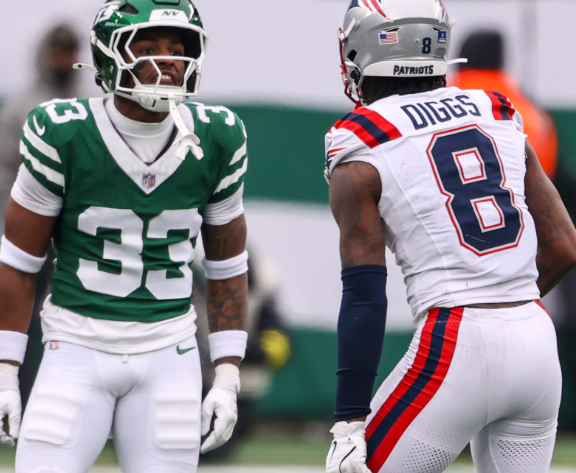 When the final whistle sounded, a Jets rookie chose to face Stefon ...