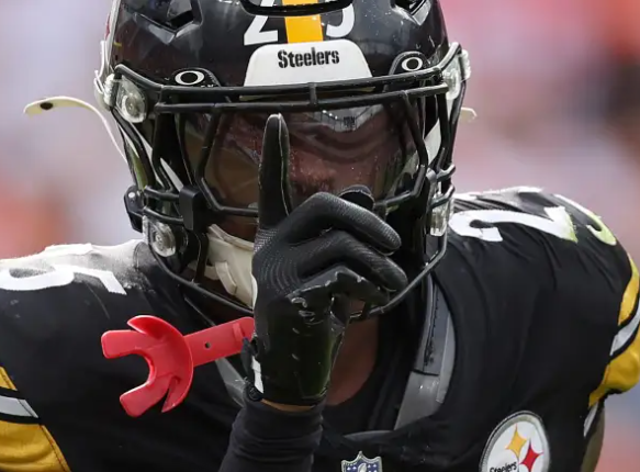 NFL Hands Down Heavy Fine to Steelers Safety DeShon Elliott After ...